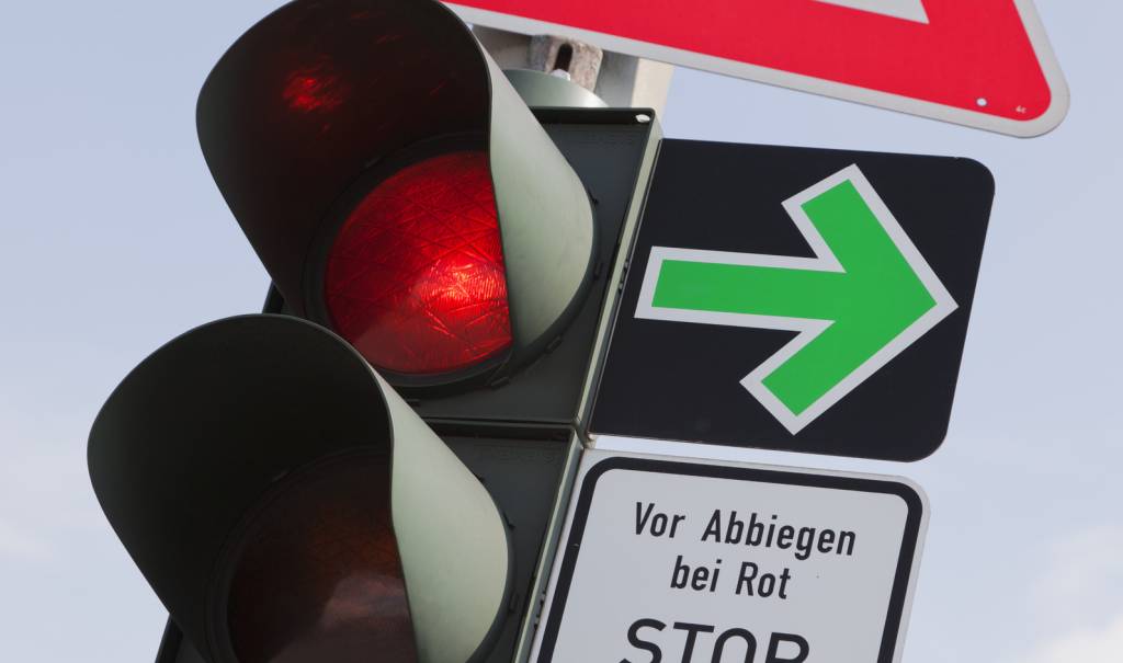 Grünpfeil an der Ampel - wie funktioniert das? - Wie-funktioniert.com